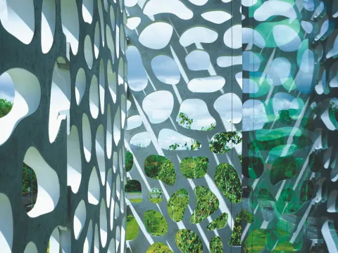 WHAT TO DO WITH AIRIUM